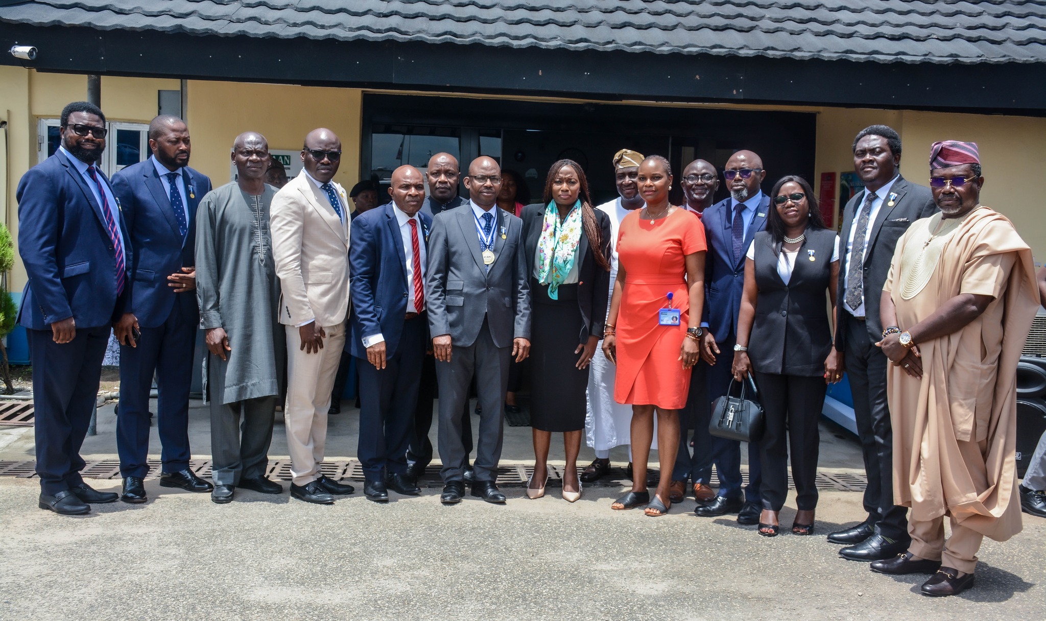 The 59th President of ICAN Dr. Innocent Iweka, FCA; and his Executive ...